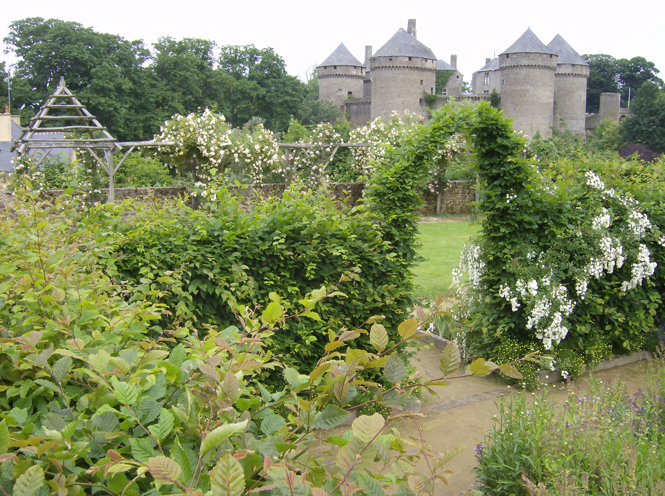 Jardin médiéval - Lassay les châteaux